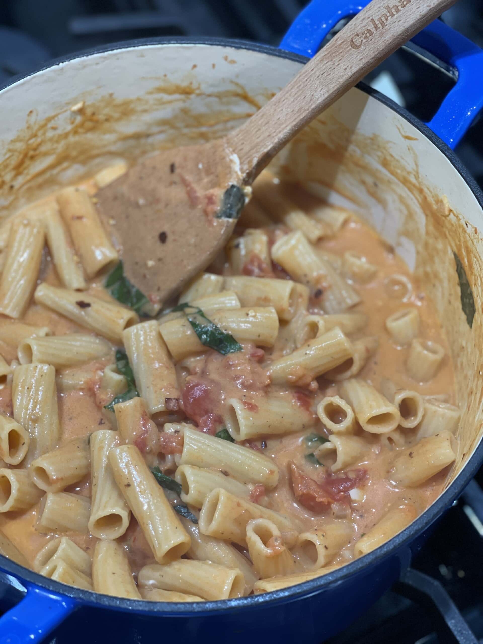 One Pot Rigatoni in Pink Sauce - Sweet Savory and Steph