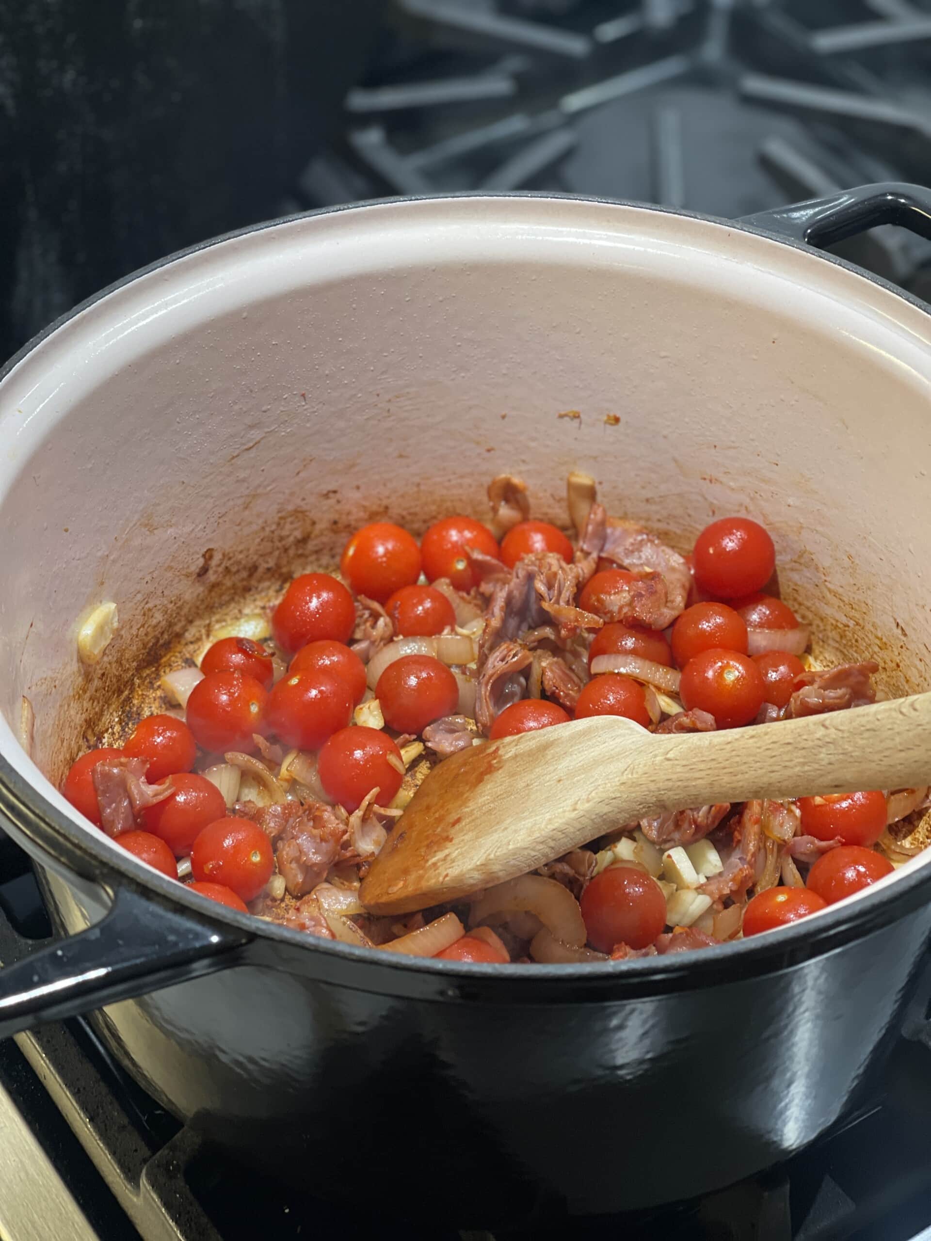 Healthy One Pot Tuscan Pasta - Sweet Savory and Steph