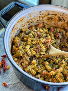 Healthy One Pot Tuscan Pasta - Sweet Savory and Steph